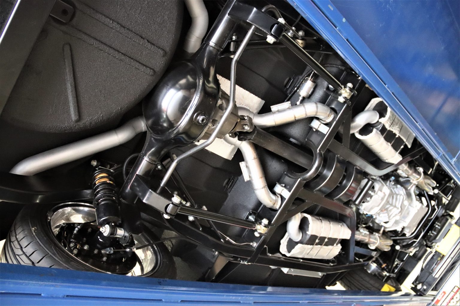 Body swap - MetalWorks Classic Auto Restoration & Speed Shop